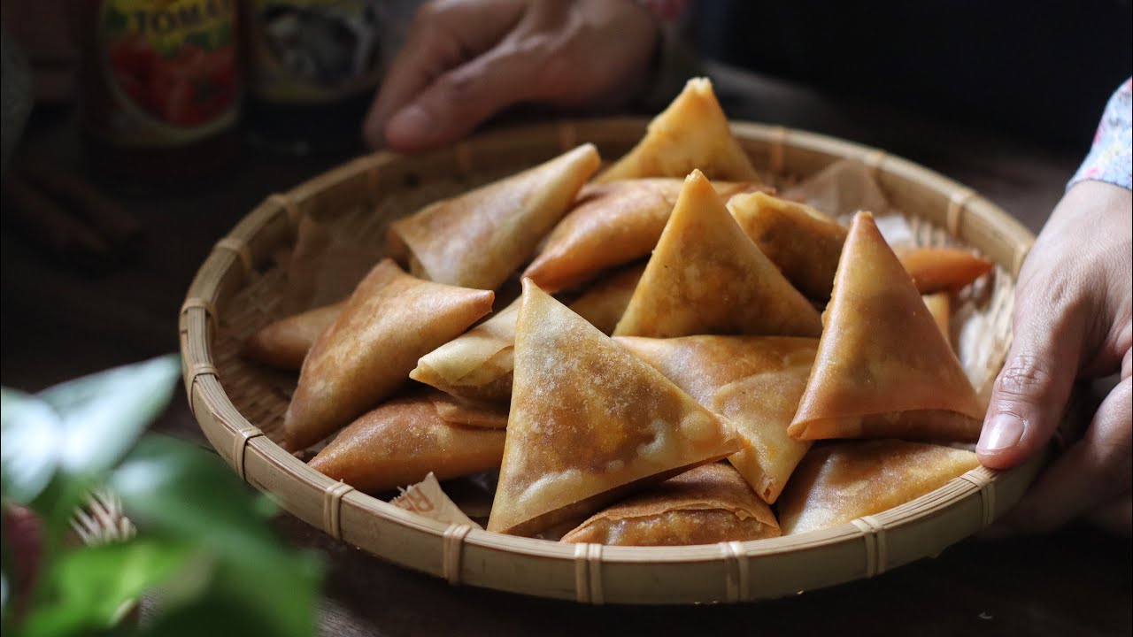 RESIPI SAMOSA DAGING YANG LAGI SEDAP DARI BAAZAR - YouTube