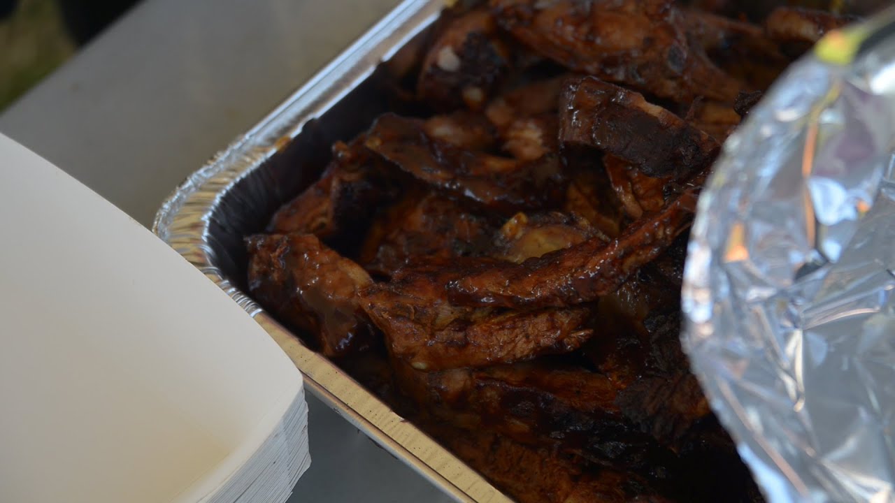 Holtville showcases ribs at cook-off event - YouTube