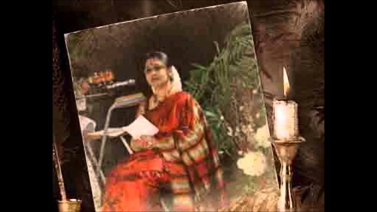 Kajer Lok by Eminent recitation artist: Progga Laboni - YouTube