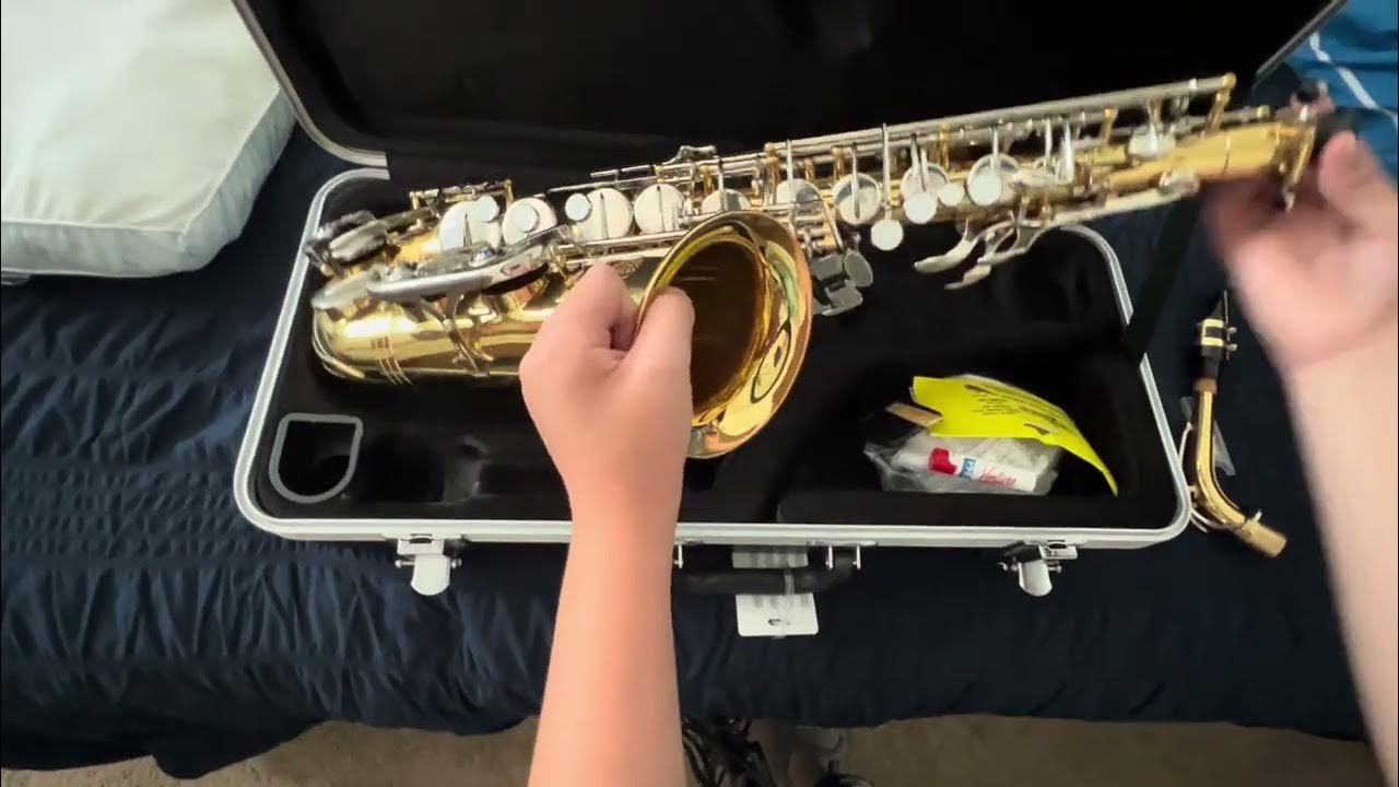 How to assemble the alto saxophone tutorial. (My first Saxophone video!) - YouTube