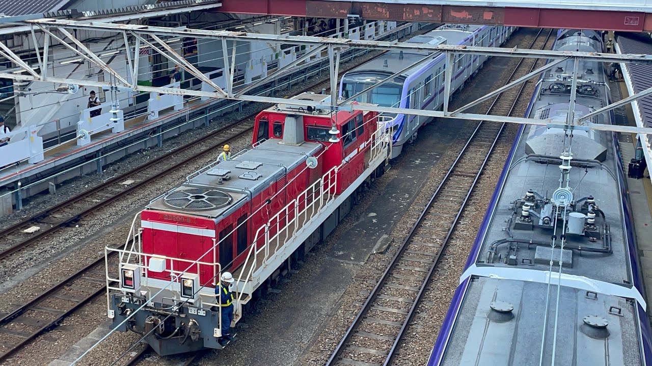 【18114F押上方5両 日立製作所笠戸事業所出場新造甲種輸送】JR貨物DD200形6号機＋東京メトロ18000系18114編成5両が八王子駅構内を小移動！（9890レ・甲75）2025.8. ...