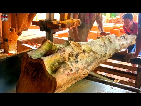 Here's how to easily saw through wood that's full of bumps - YouTube