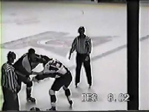 Daniel Archambault vs Dany Roy 08 12 02 - YouTube