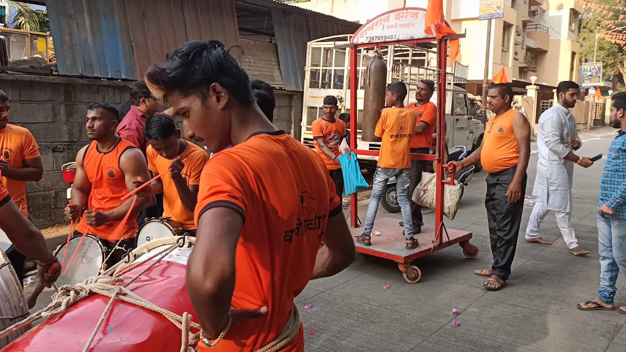 Shivray jhanj pathak in shivjayanti vadgaon - YouTube