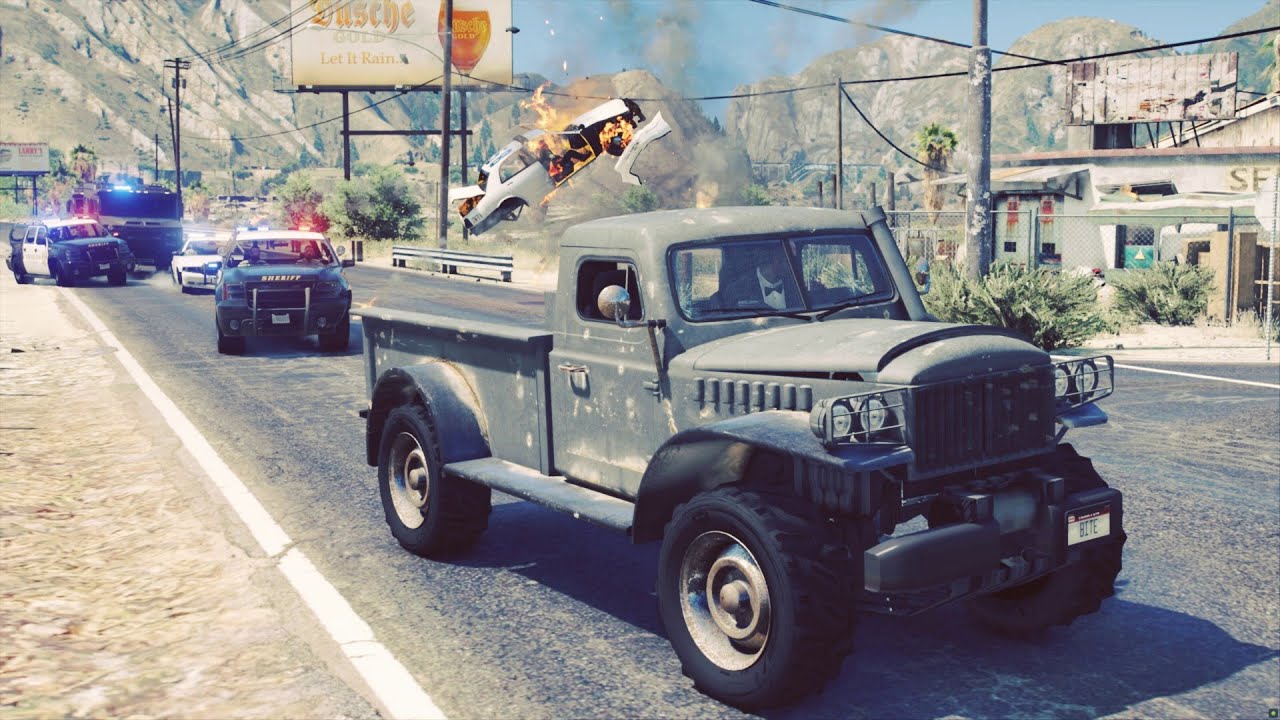 GTA V: Police Chase - Ultra Realistic Graphics - 4k 60fps - YouTube