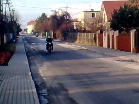 Gacek na WSK - YouTube