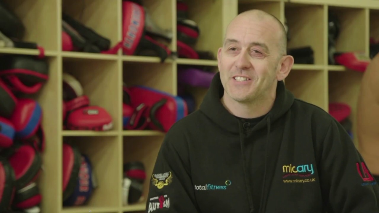 Wheelchair boxing group aims for Paralympics - YouTube