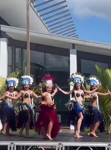 Cook island Dance at the Whau Cultural Celebration Day #newzealand # ...