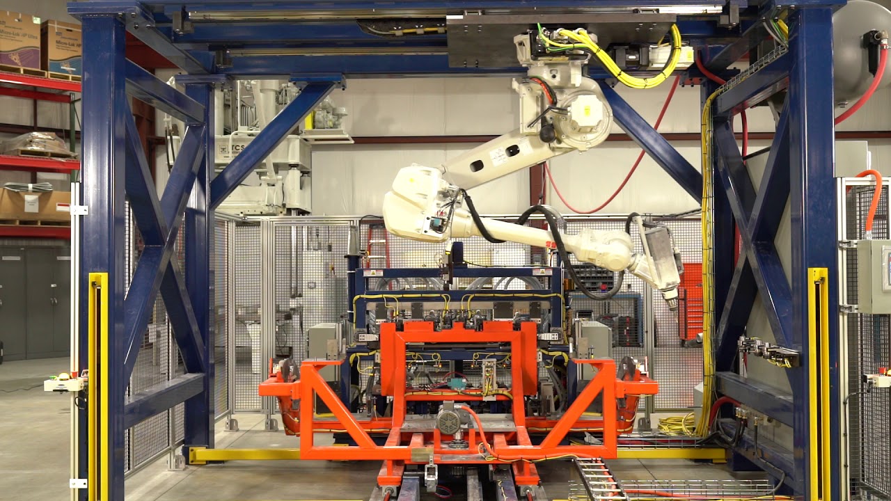 Heavy Truck Robotic Trim - Tool Change - YouTube