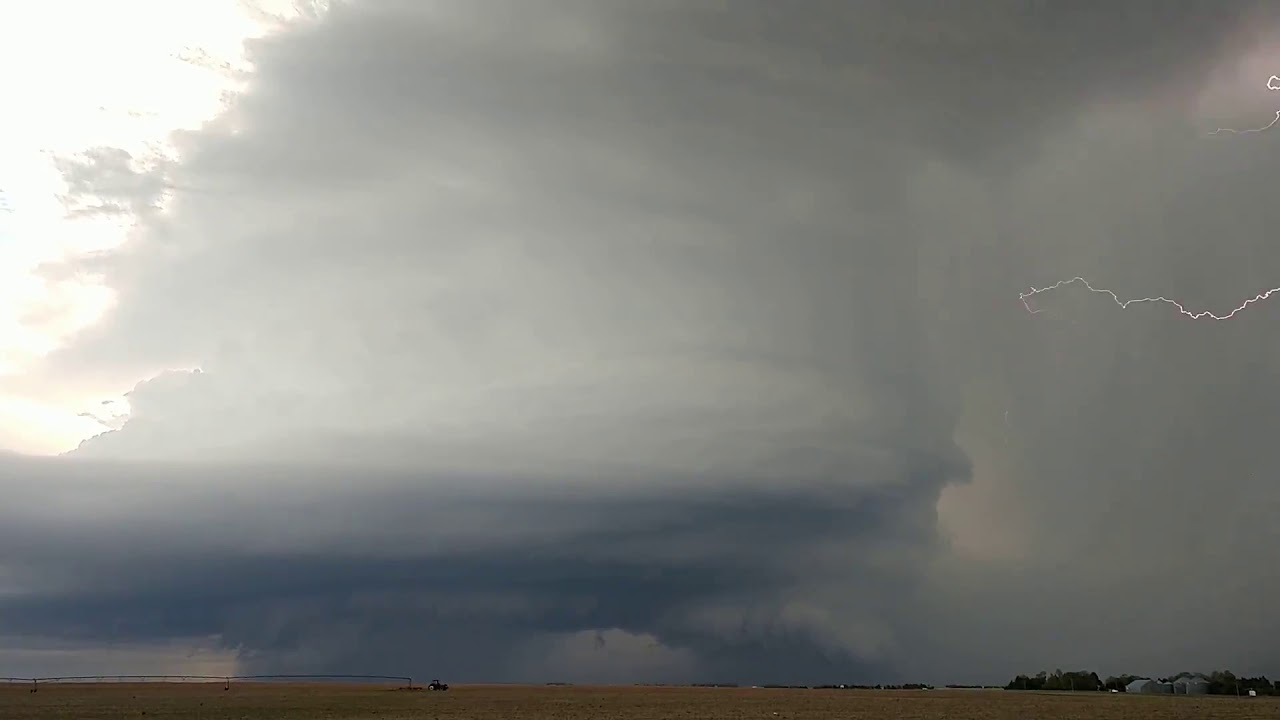 Imperial, Nebraska Supercell {Mothership) 5/27/2019 - YouTube