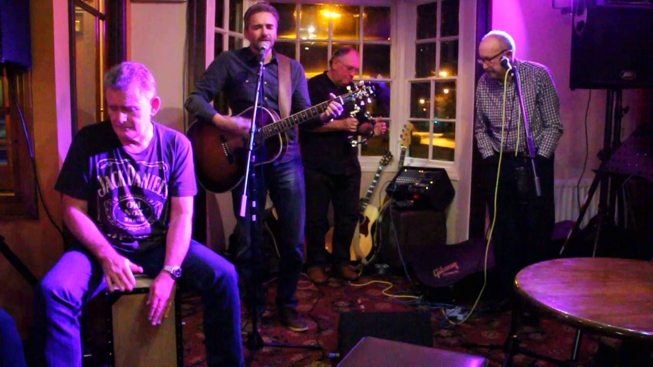 Valerie Performed By Andrew Appleby - YouTube