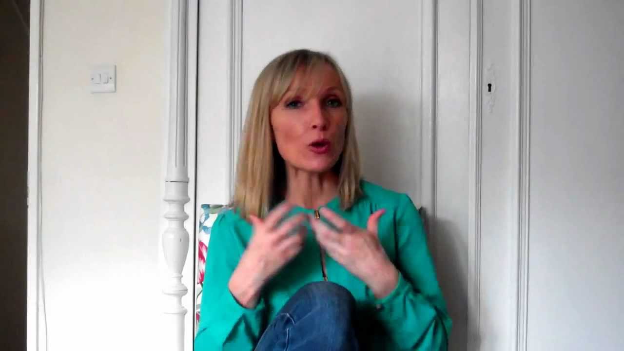 Sarah Bradden talks about the 30 day business challenge - YouTube