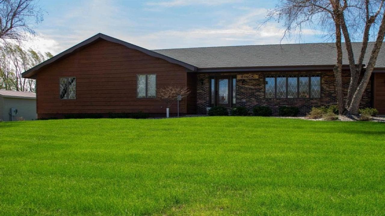 151 Main Ave, Chandler, MN Presented by David Mettler. - YouTube