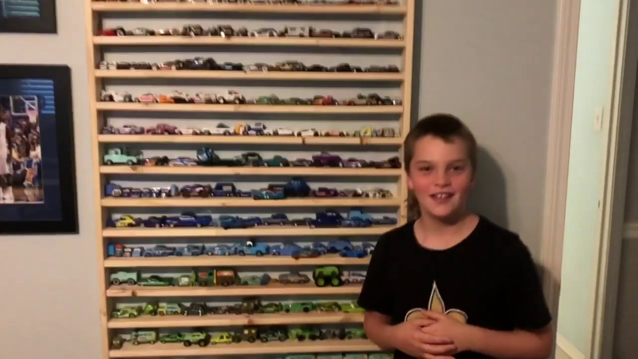 How to build a die cast cars display case HD 720p - YouTube