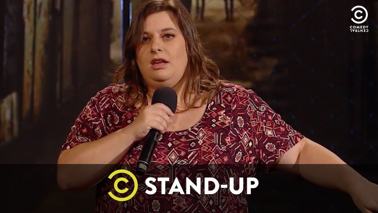 Laila Roth II @ #StandupEnComedy - YouTube