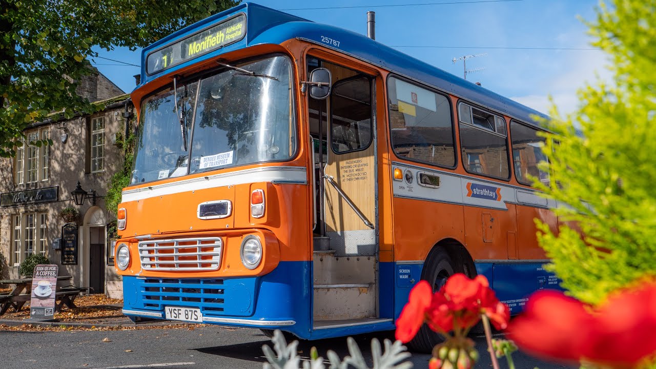 Skipton Bus Rally 2022 - YouTube