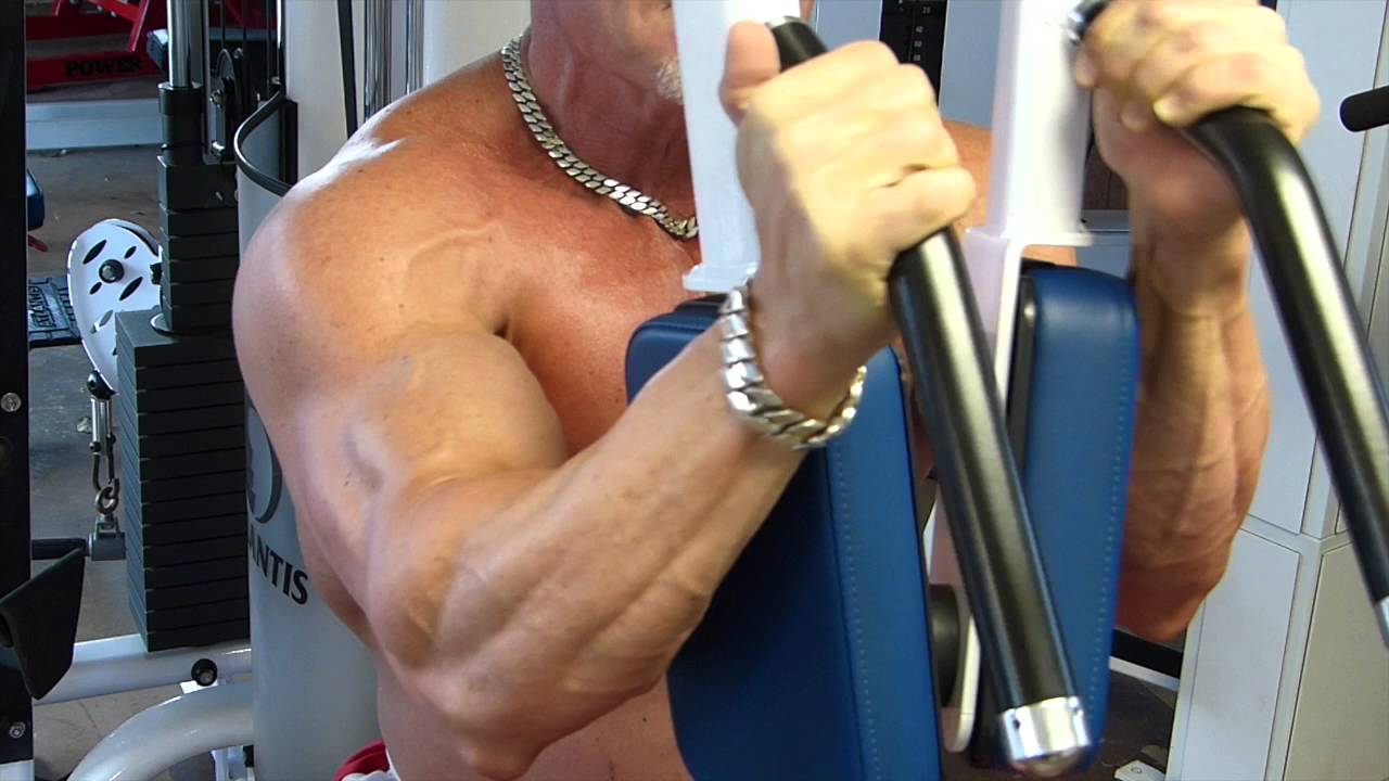 Atlantis Pec Deck... - YouTube