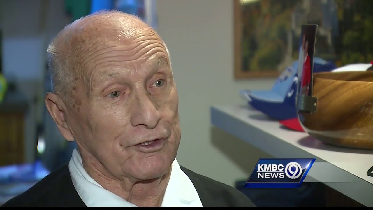Kansas City groundskeeper heading to the Super Bowl - YouTube