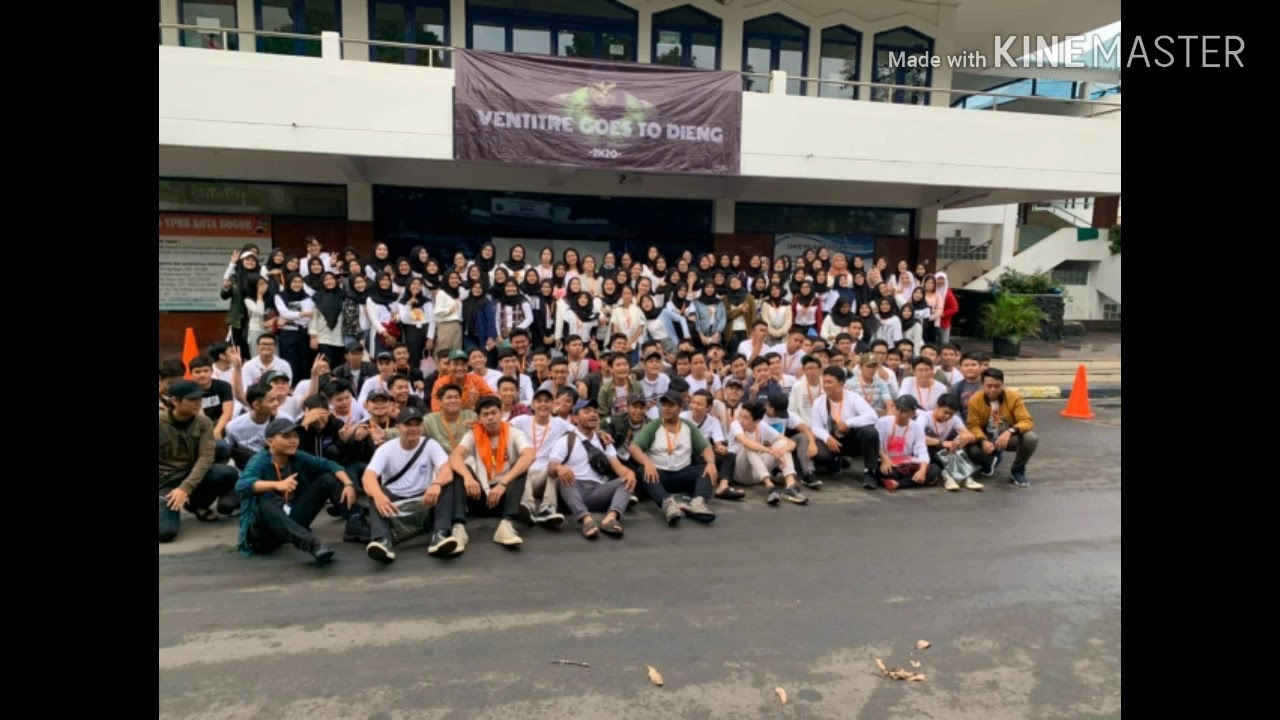 Youth research camp yang dilakukan oleh SMA PLUS YPHB - YouTube