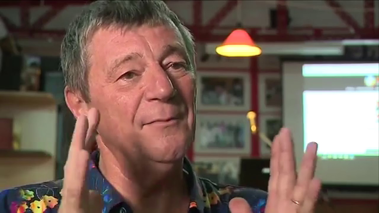 lancement filoumoris - YouTube