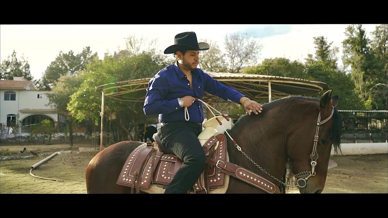 BRYAN SERRATO- LA DERROTA (VIDEO OFICIAL 2021) - YouTube