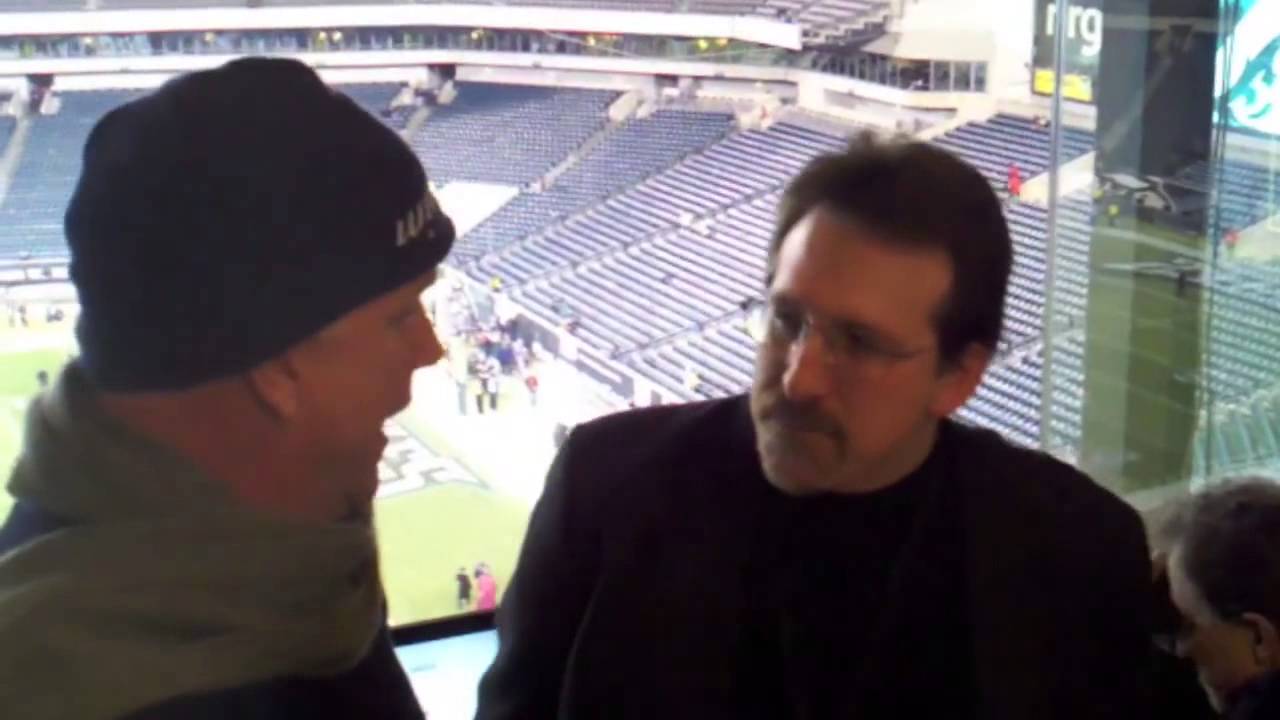 Getting it Done in the Booth - Boomer Esiason and Howard Deneroff - YouTube