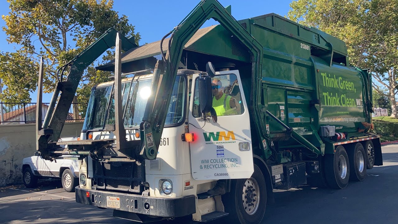Waste Management 213661 Autocar Xpeditor FL on Recycling - YouTube