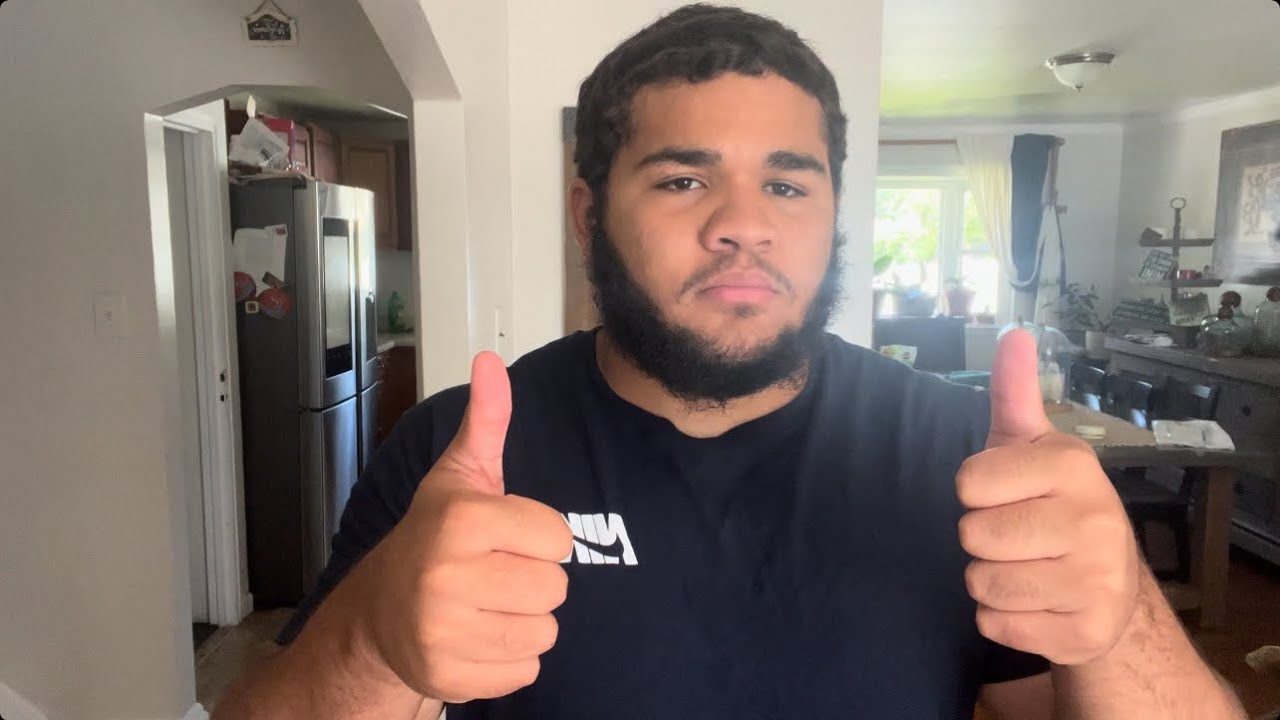 Hi and bye - YouTube