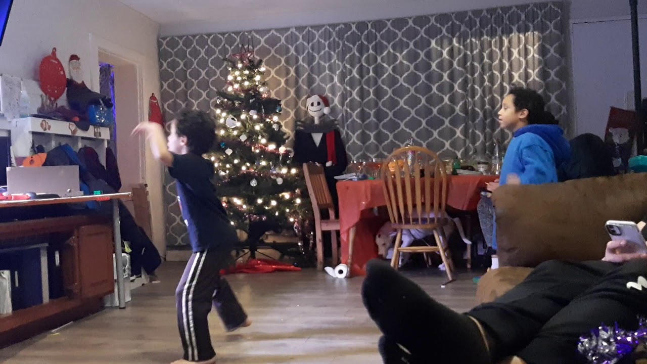 Butler Dance-off - YouTube