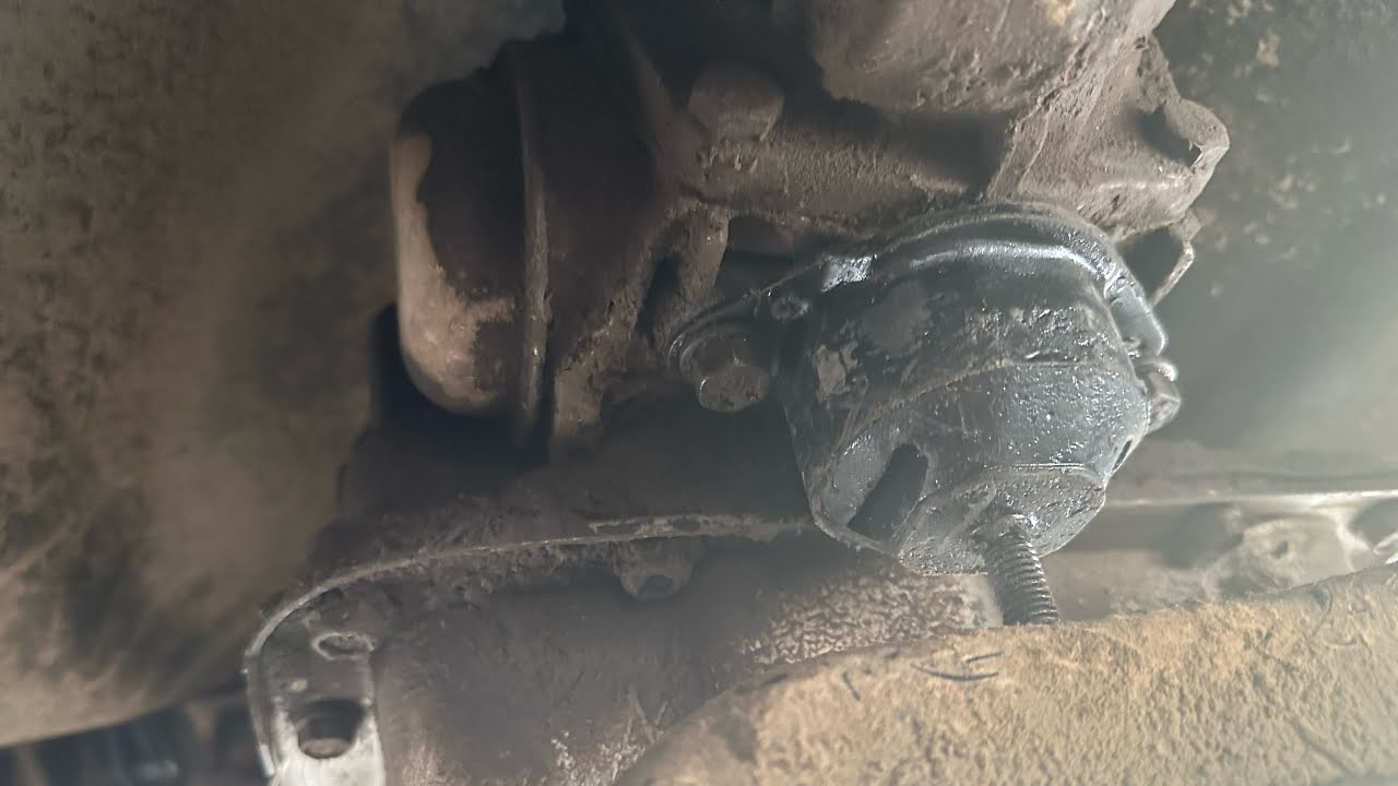 DIY 1986 c10 700r4 transmission mount. - YouTube