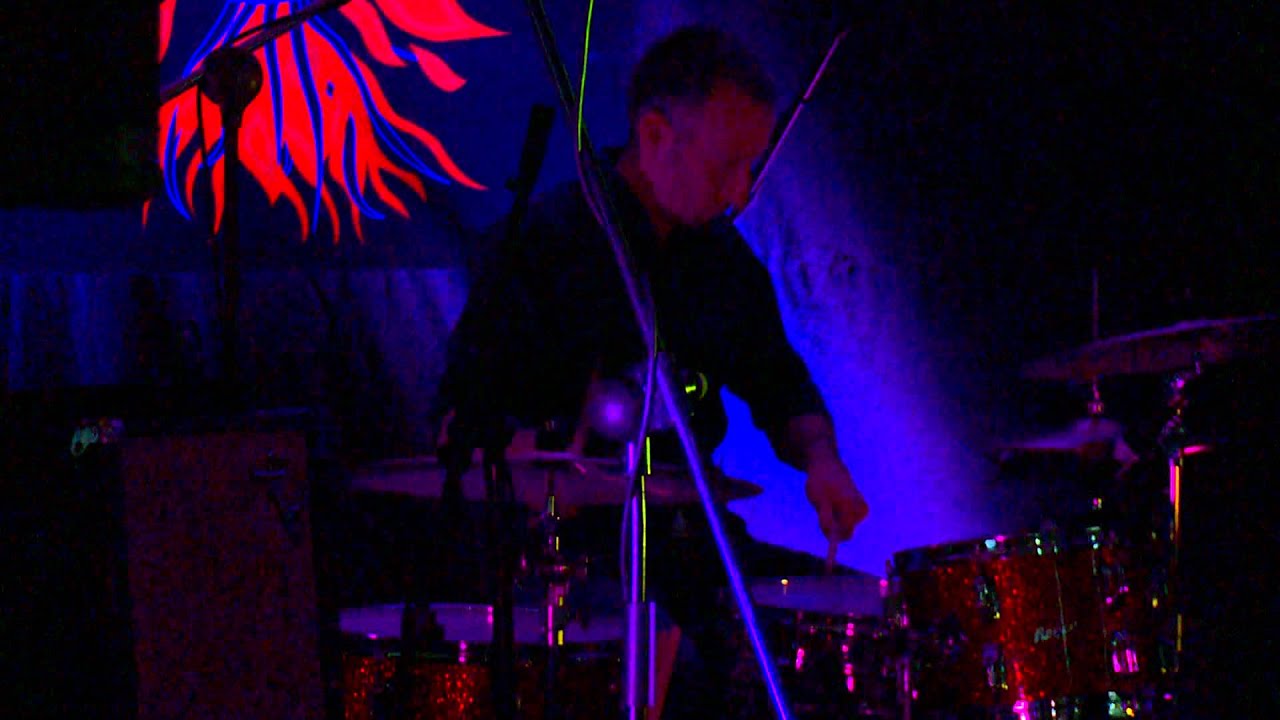 "Continental" Robert Susz - Checking on my baby - YouTube