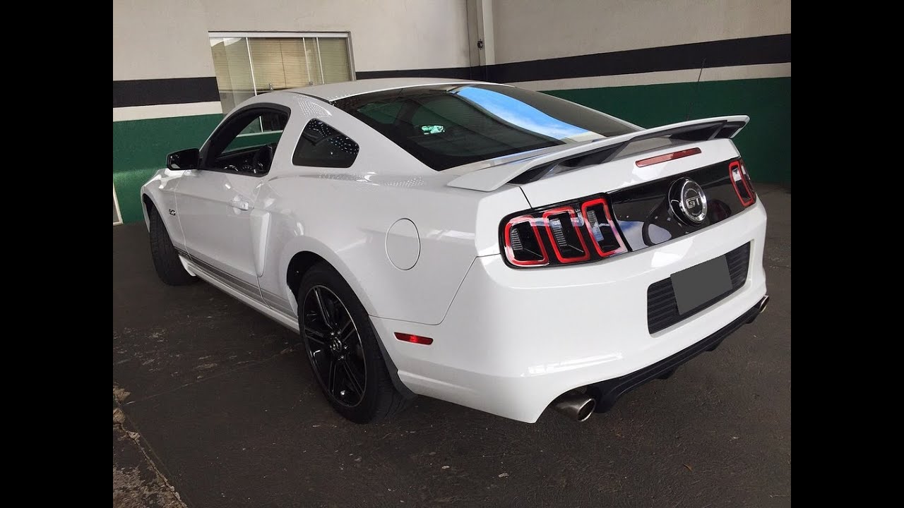 Ultimate Ford Mustang exhaust sounds compilation - YouTube