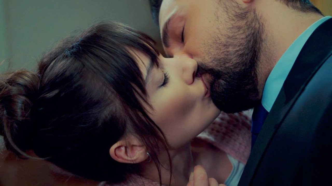 Alihan y Zeynep // It'll Be Okay - YouTube