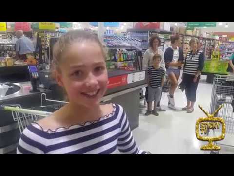 !WATCH! Grocery Grab winner in action! - YouTube