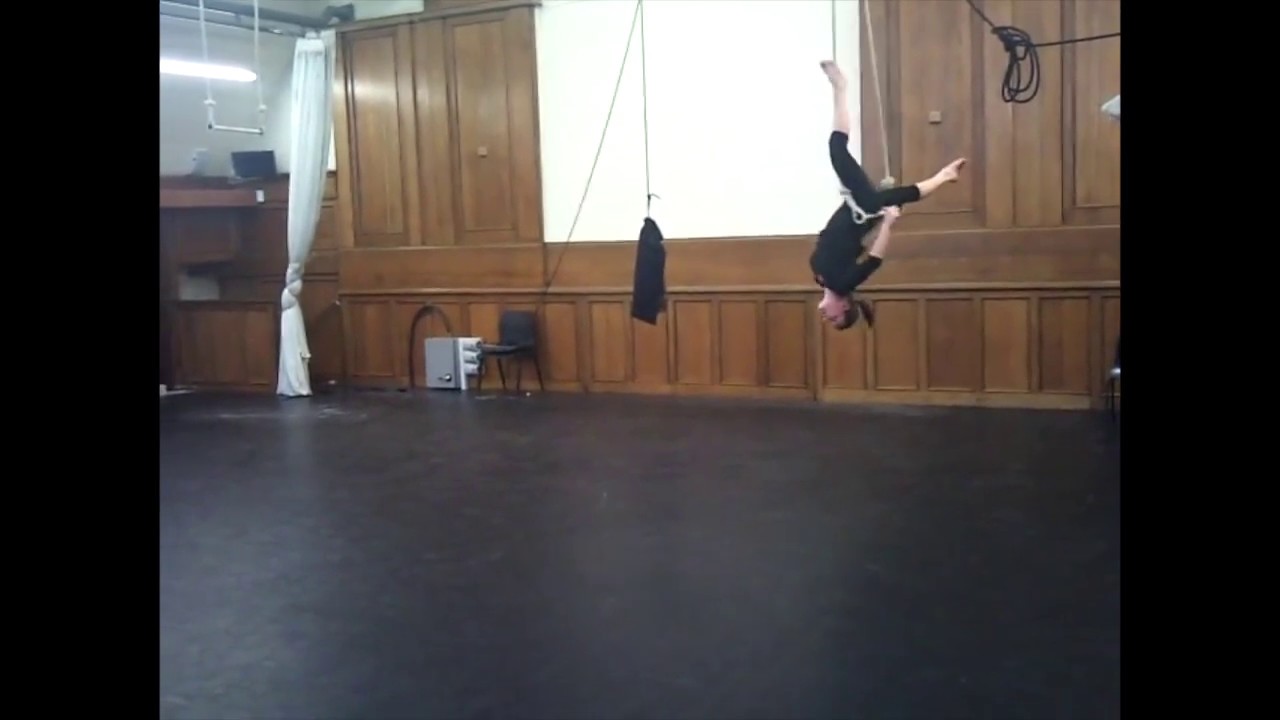 Emily Static Trapeze Solo - YouTube