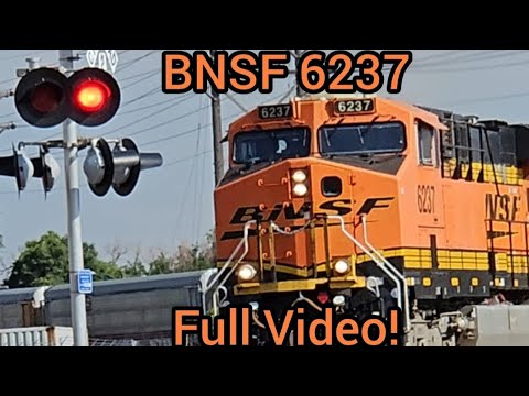 BNSF 6237 Mixed Freight with JRSX 2022 SW1000 || Full Video! - YouTube