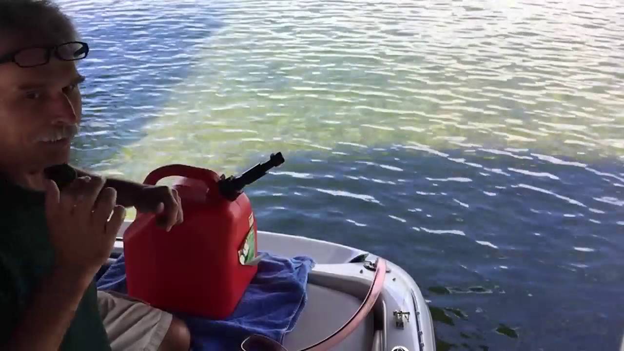 Refueling Boat with Shaker Siphon and Gas Jug - YouTube