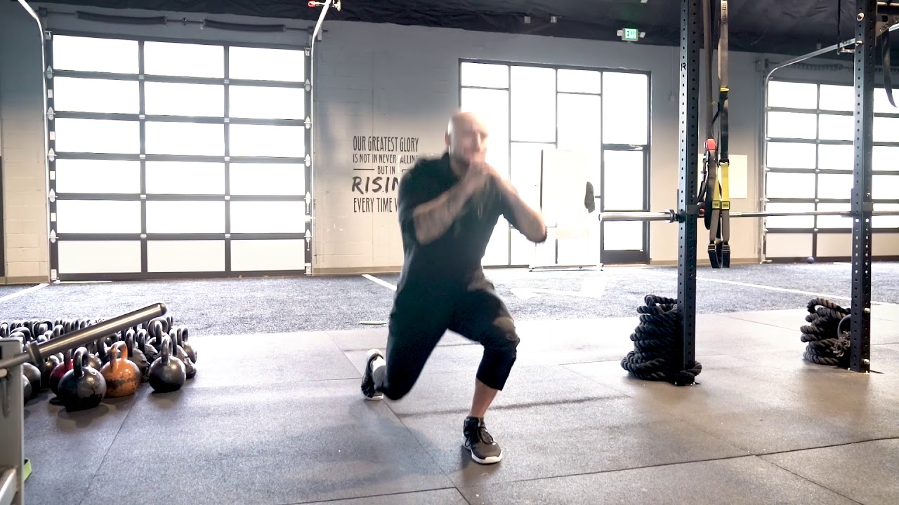 Drop Lunge and Side Lunge Combo Bodyweight Exercise - YouTube