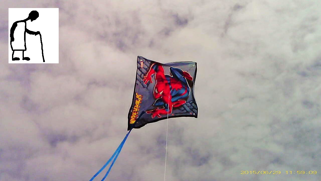 Kite Time - 99p Store Spiderman Diamond Kite - YouTube