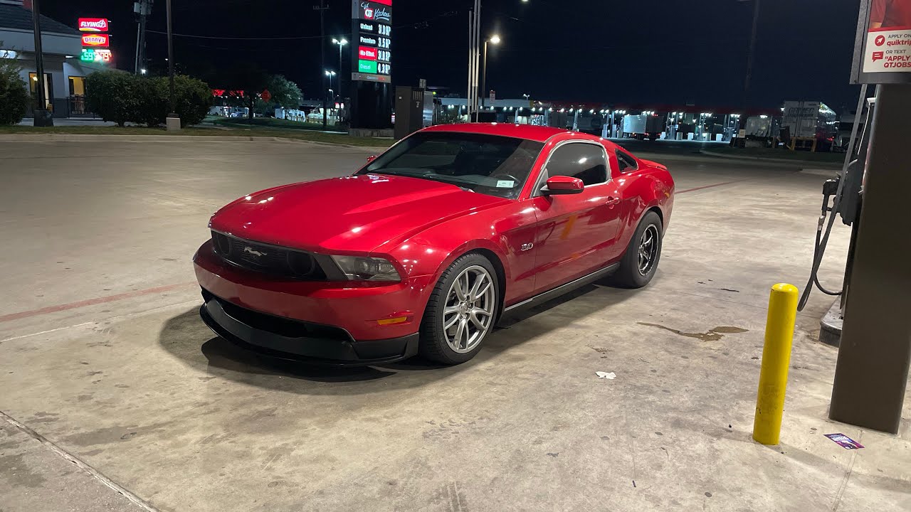 Racing my S197 vs Gen 2 Coyote and n54s !! - YouTube