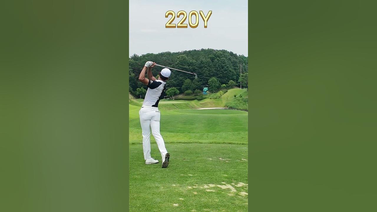 KPGA[윤상필]프로 아이언 티샷은 깔끔하고 폼나는 슬로우 모션#golf #골프스타 #골프대회 #골프 #골프스윙 - YouTube