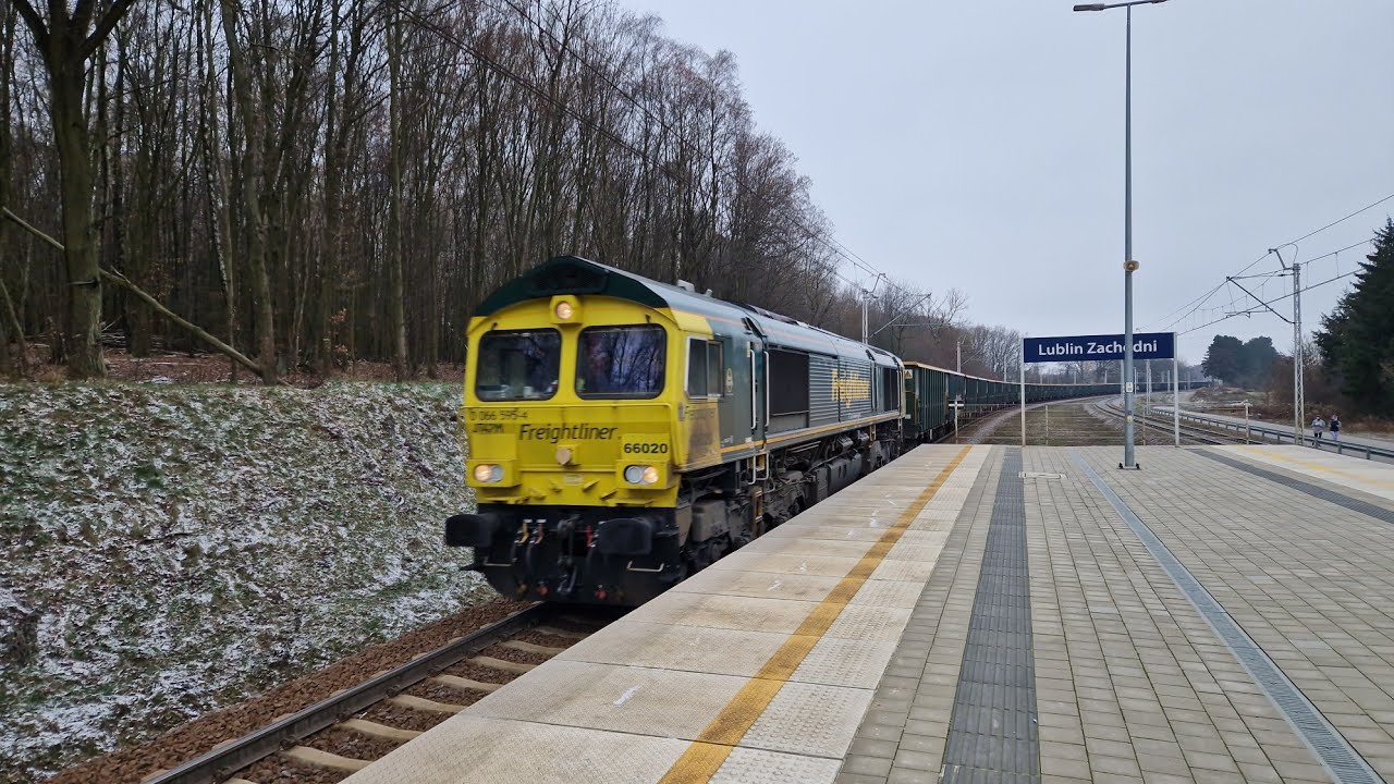 Class 66020 FPL ze składem węglarek, mija p.o. Lublin Zachodni 20.11. ...