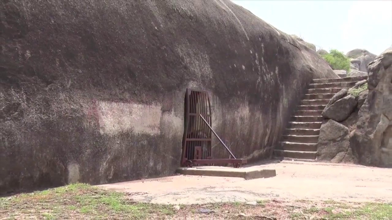 Barabar Caves of Jahanabad District in Bihar - YouTube