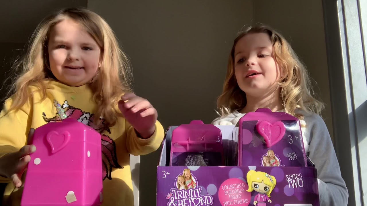 Collette & Margot Opening Series 2 Trinity and Madison Toys (Part 1 ...
