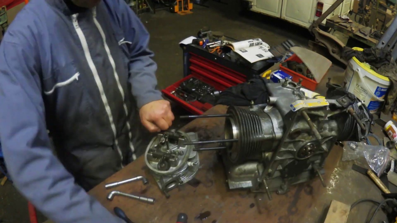 Remontage d'un moteur de Citroën Visa V06/644 en 652 cm3 - YouTube