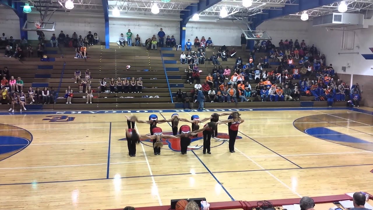 Cooper Cougarettes kick routine 12/17/13 - YouTube
