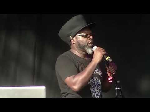 Soul II Soul - Back To Life [Widescreen Music Video] - YouTube