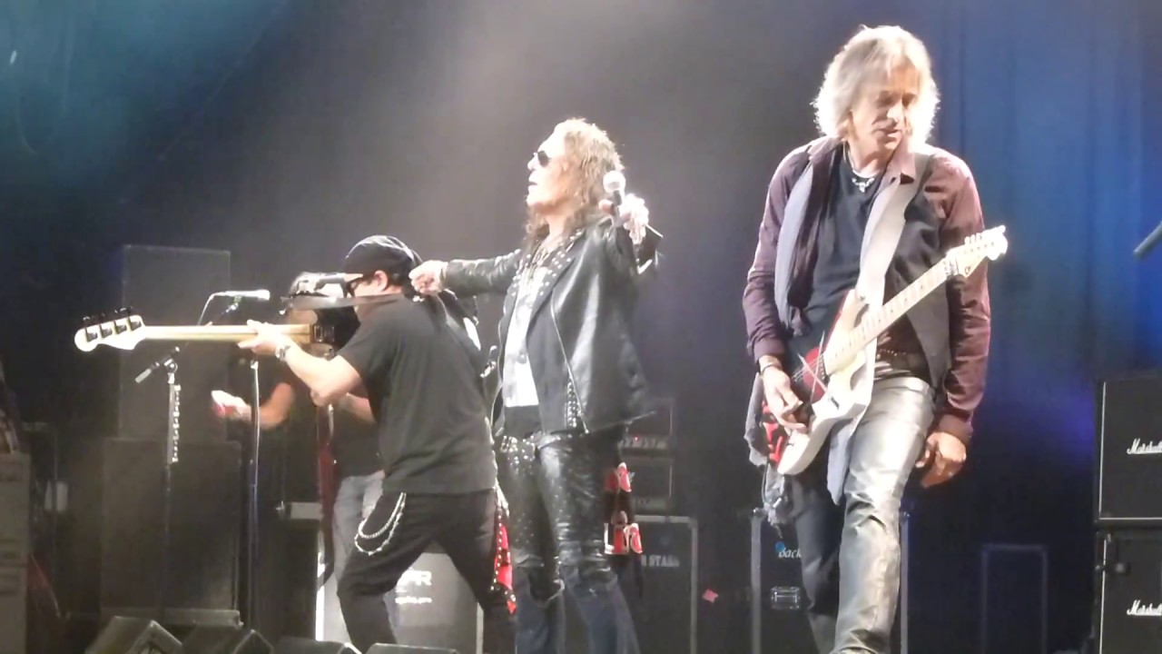 Ratt - Wanted Man/I'm Insane/Dangerous but Worth the Risk/Walkin' the ...