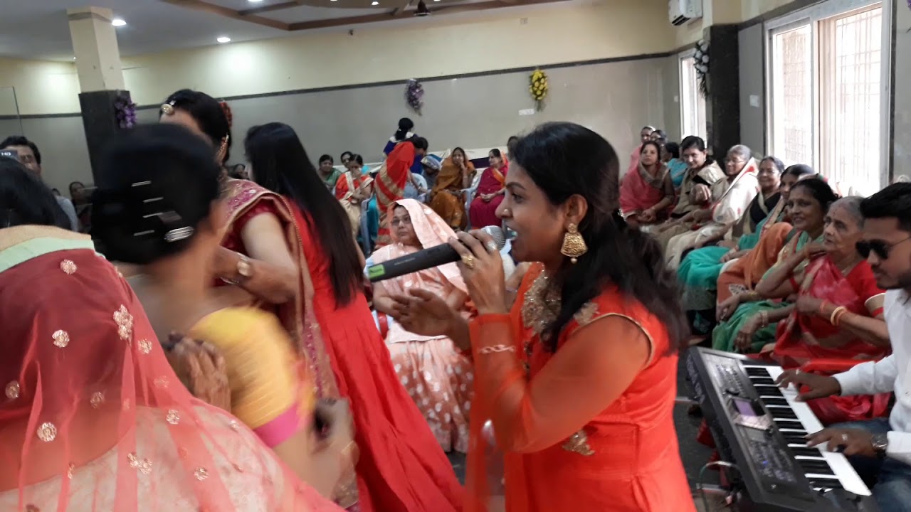 Mayra function at Baradwar cg by Rajkumari Gupta. - YouTube