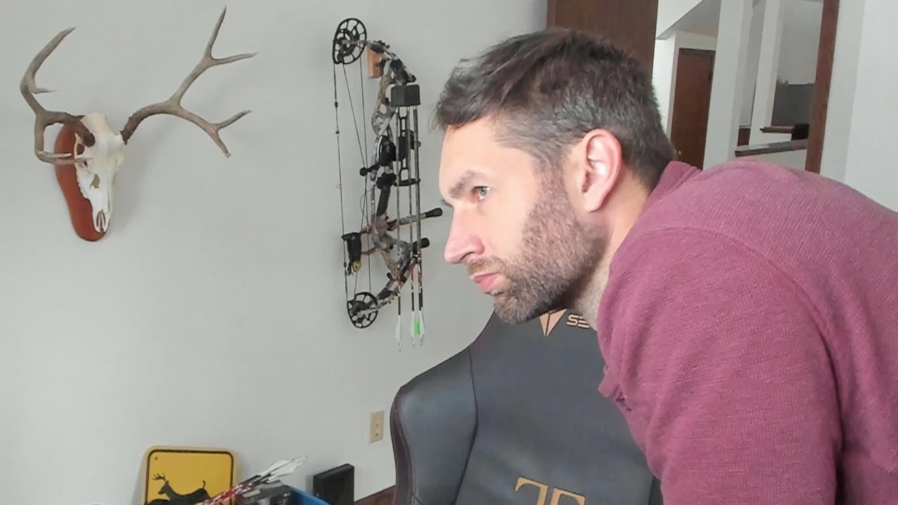 The Real Story Of The Hunter DD33 - YouTube